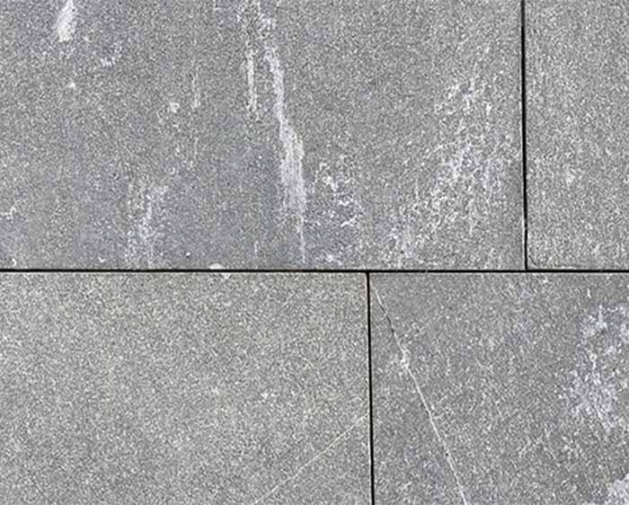 Rinox Pavers & Flagstone | kreitmaker | Toronto Concrete, Stone & Brick