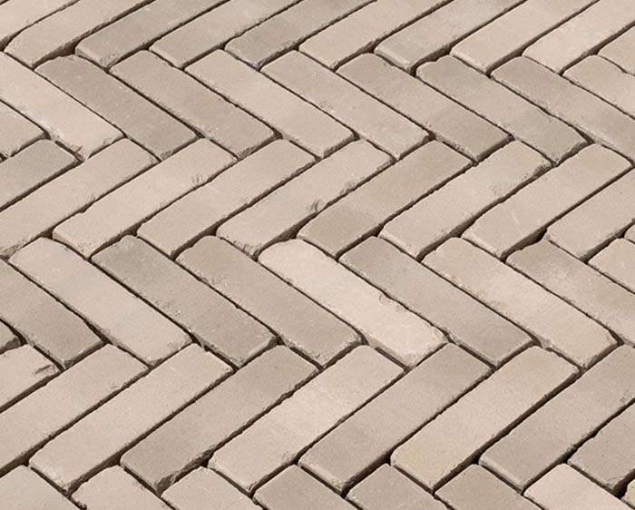 Techo-Bloc Pavers & Flagstone in Toronto, ON - kreitmaker